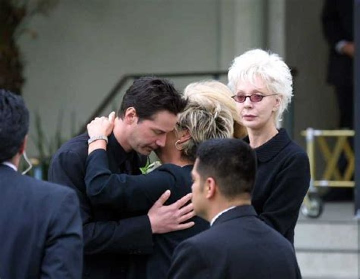 Unveiling The Mystery: What Disease Does Keanu Reeves Have? - The Daily ...